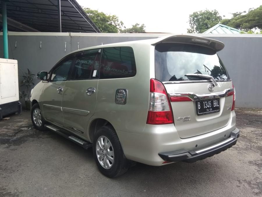 Toyota Innova Grand Type G 2.0cc Manual Tahun 2013 Silver - MobilBekas.com